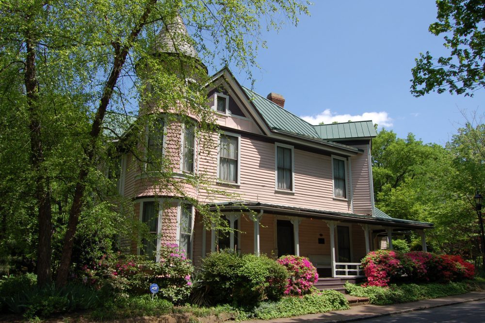 Ever wondered ... what's the oldest building in uptown Charlotte ...